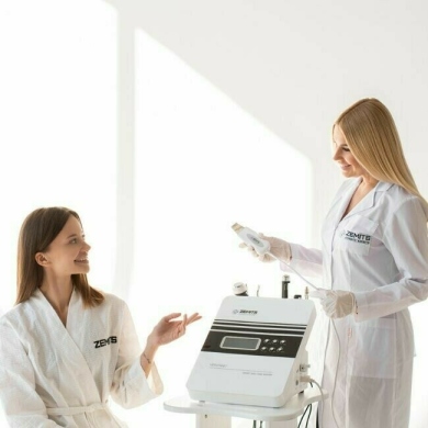 MULTIFUNCTION FACIAL MACHINES ~ ESTHETIC EQUIPMENT for sale