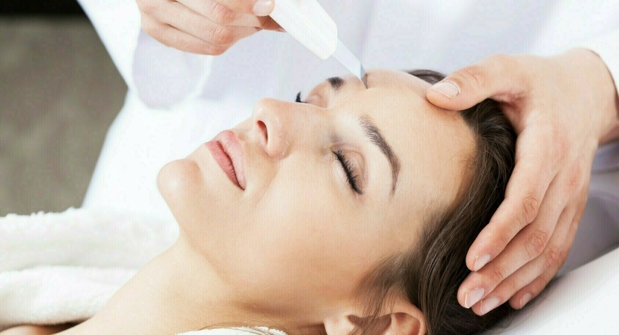 How an Ultrasonic Facial Machine Works